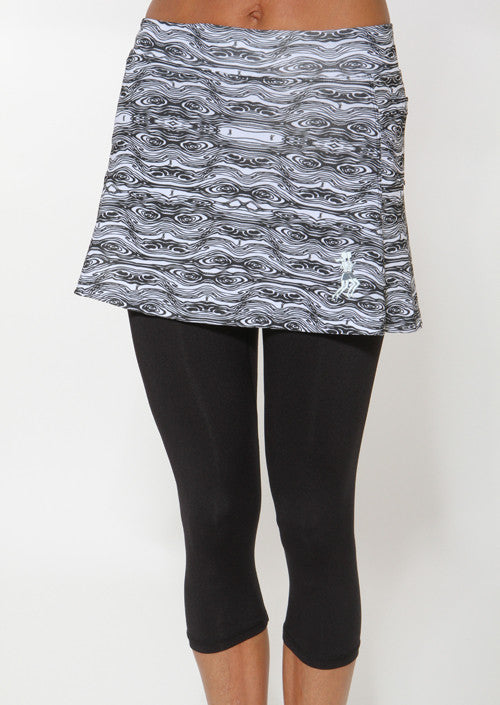Black Treehugger Capri Skirt – RunningSkirts
